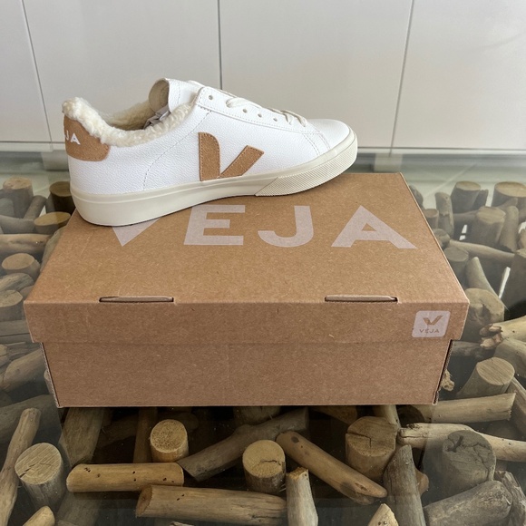 Veja | Shoes | Veja Campo Extra White Desert Winter Sneakers | Poshmark